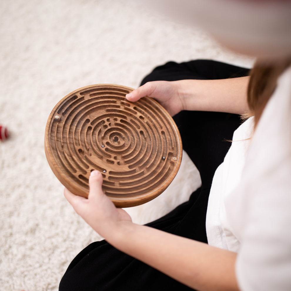 Double-sided wooden labyrinth game – THREEWOOD