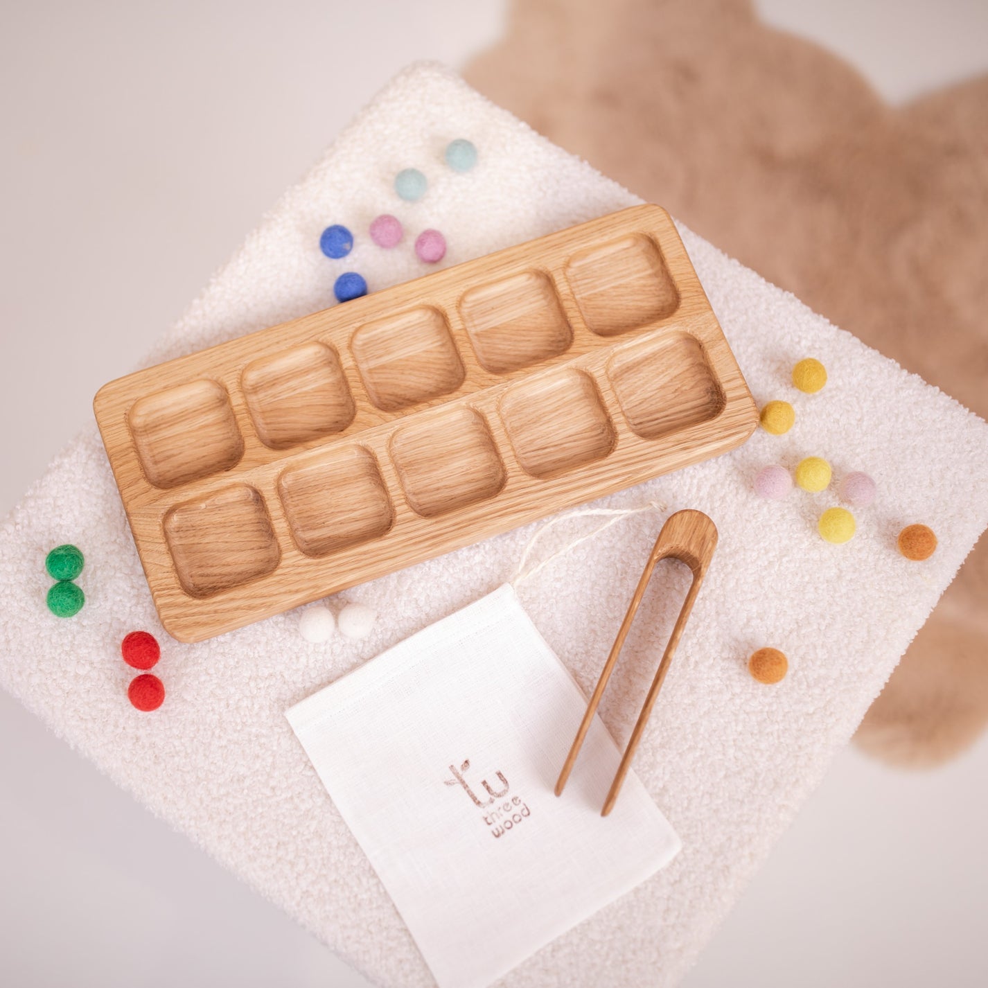 Montessori sorting tray with 10 sections, small variation – THREEWOOD