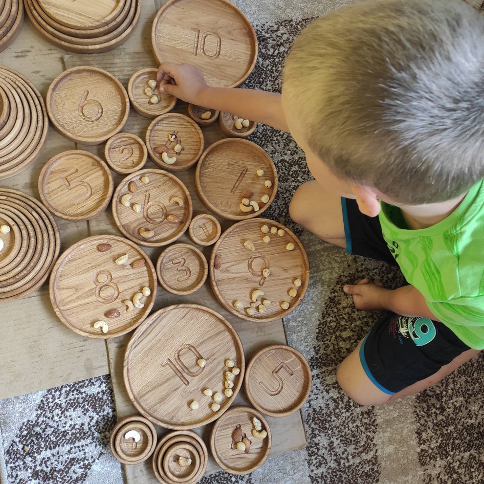 Set of sorting plates or round trays – THREEWOOD